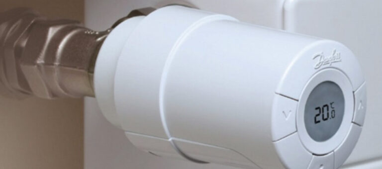 Installation d'une tête de pilotage thermostatique Danfoss - energeasy connect